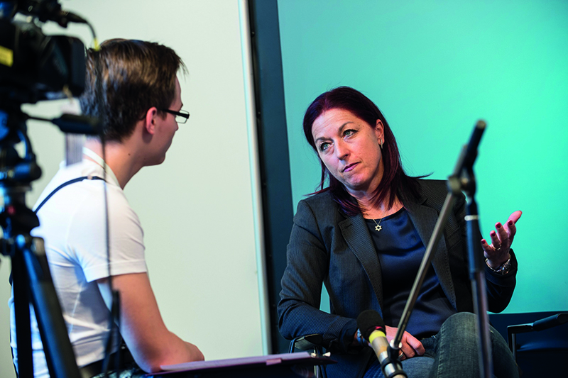 2016-04-29 Hannah Lessing - DemokratieWEBstatt.at